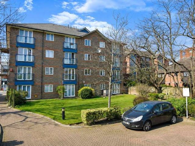 2 Bedroom Flat
