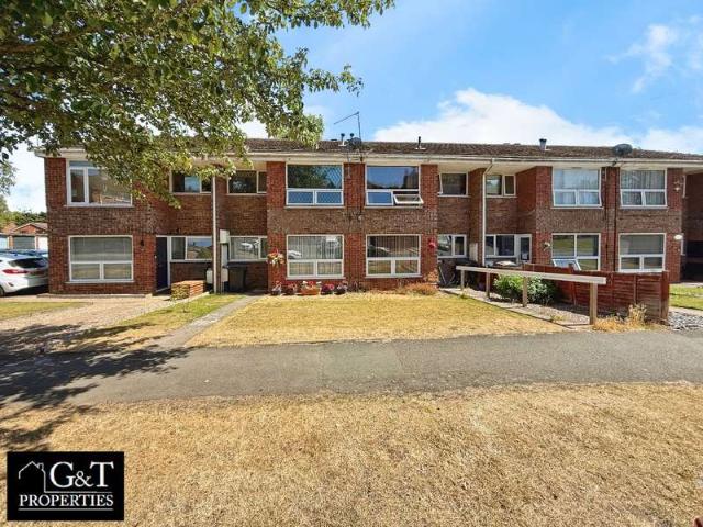 2 Bedroom Flat