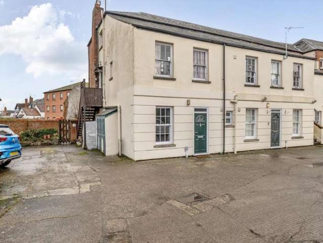2 Bedroom Flat