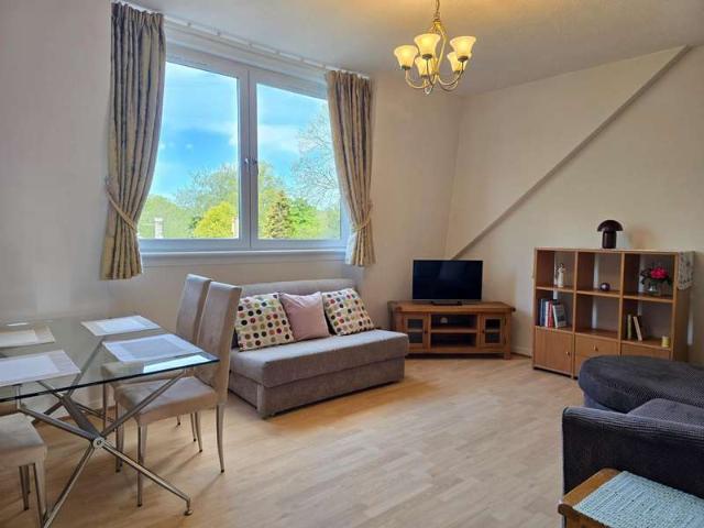 2 Bedroom Flat