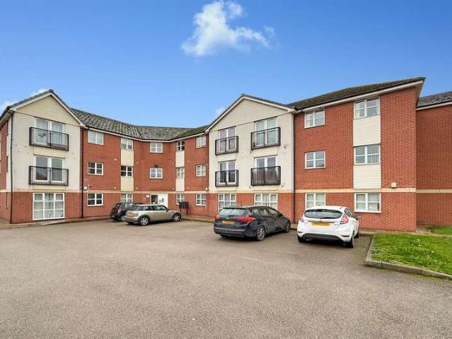 2 Bedroom Flat