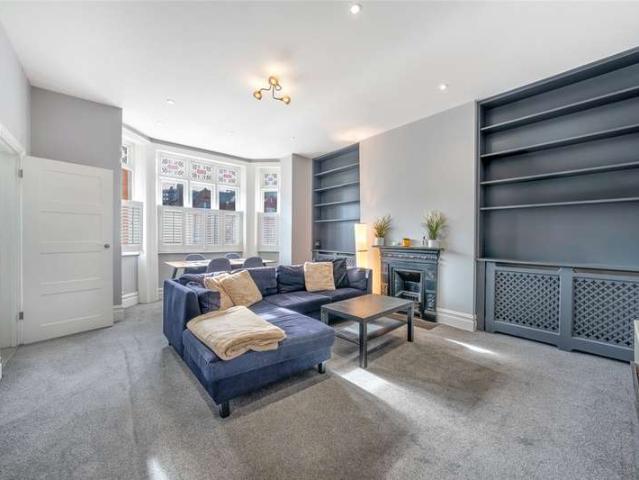 2 Bedroom Flat