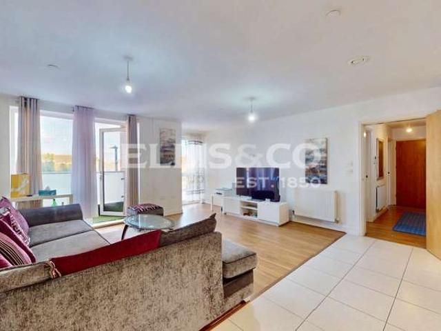 2 Bedroom Flat