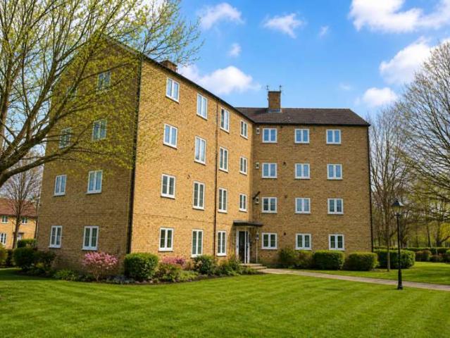 2 Bedroom Flat
