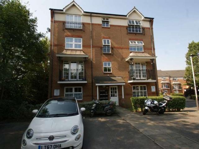 2 Bedroom Flat