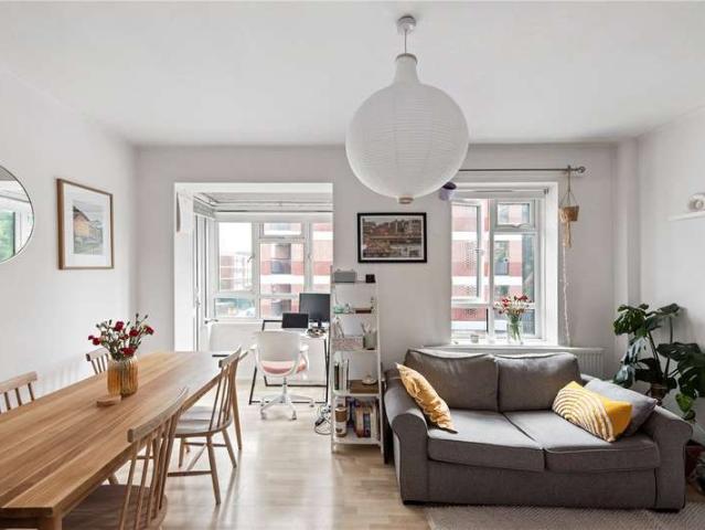 2 Bedroom Flat