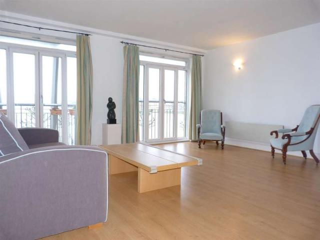 2 Bedroom Apartment Flat