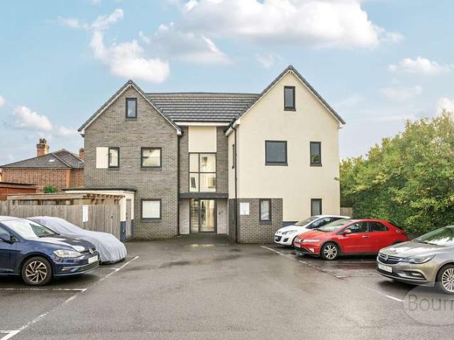 2 Bedroom Flat