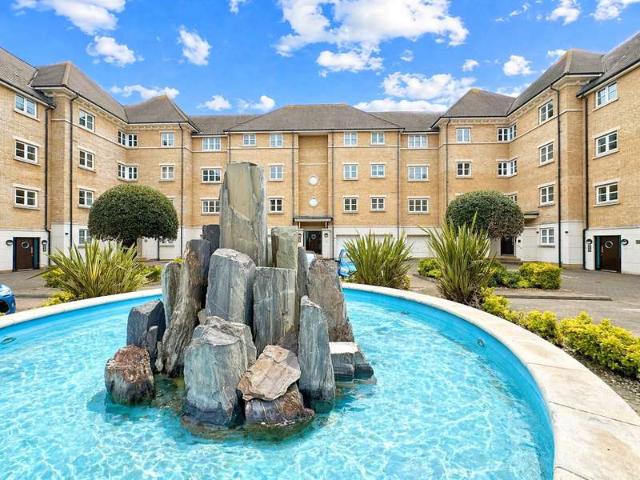 2 Bedroom Flat