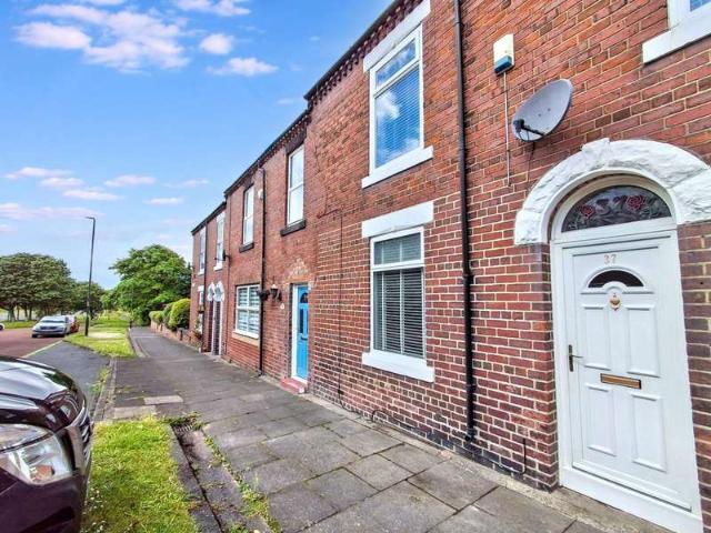 2 Bedroom Flat