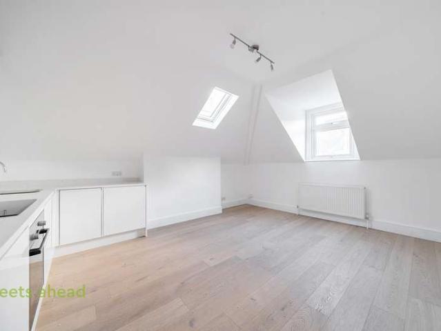 2 Bedroom Flat
