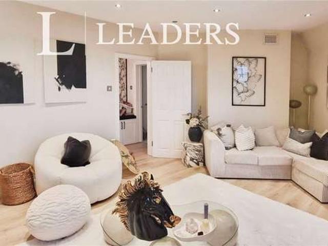 2 Bedroom Flat