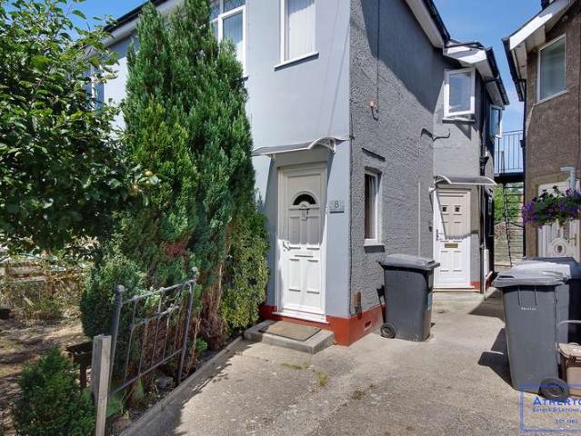 2 Bedroom Flat
