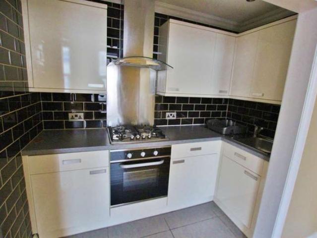 2 Bedroom Flat