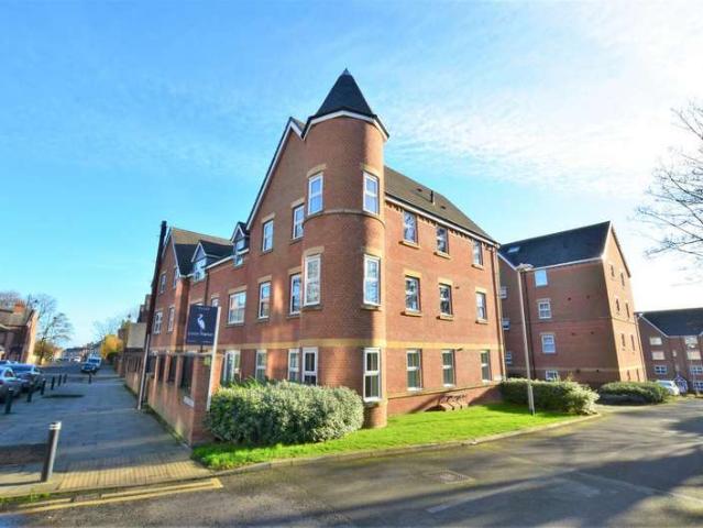 2 Bedroom Flat