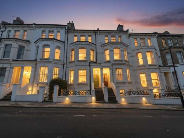 1 Bedroom Flat