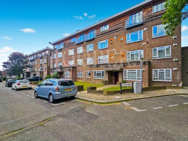2 Bedroom Flat