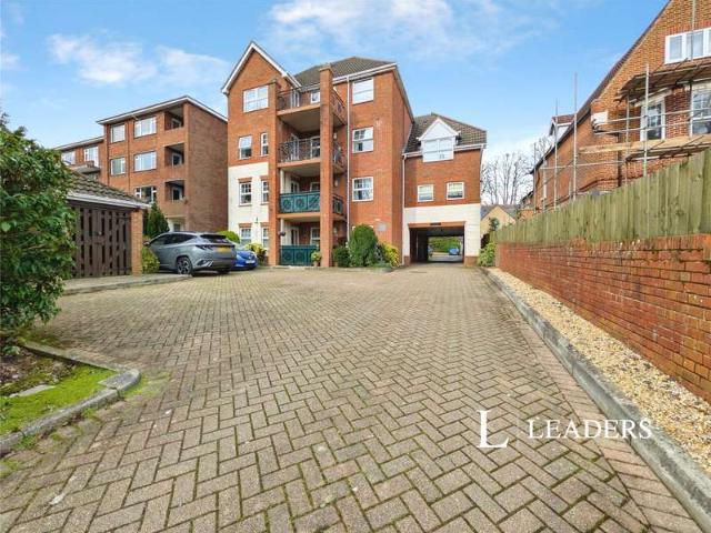 2 Bedroom Flat