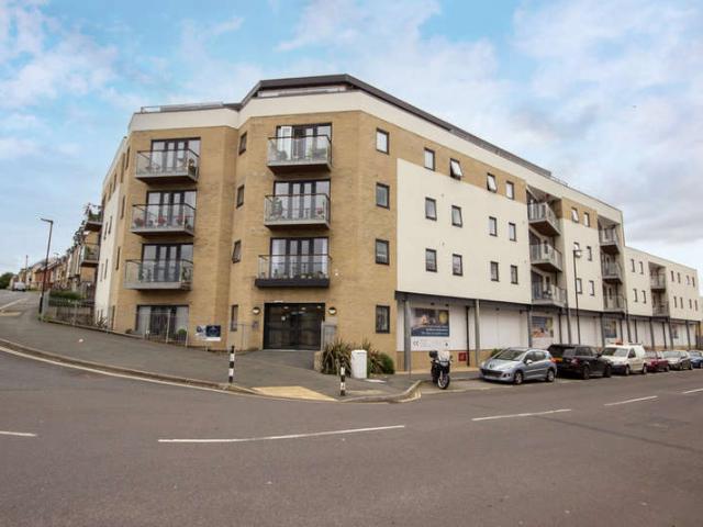 2 Bedroom Flat