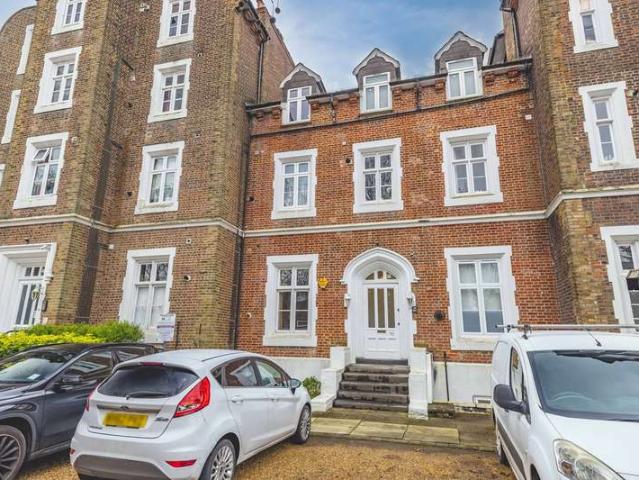 2 Bedroom Flat