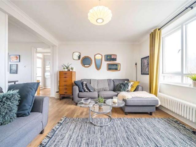 2 Bedroom Flat