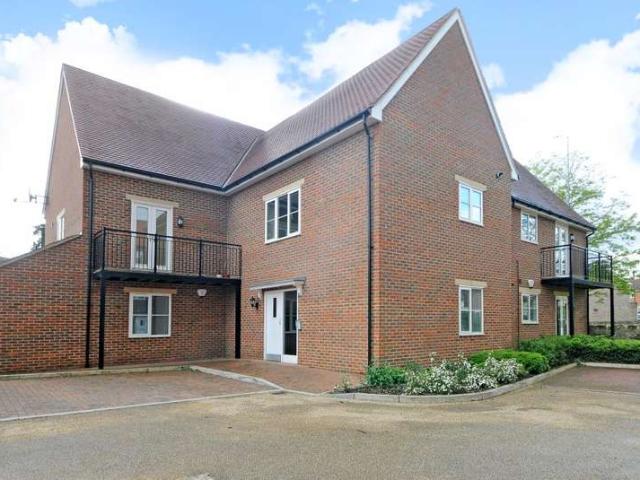 2 Bedroom Flat