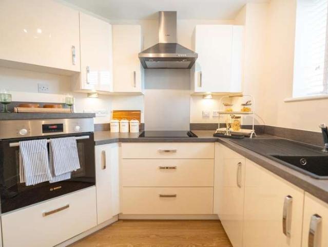 2 Bedroom Flat