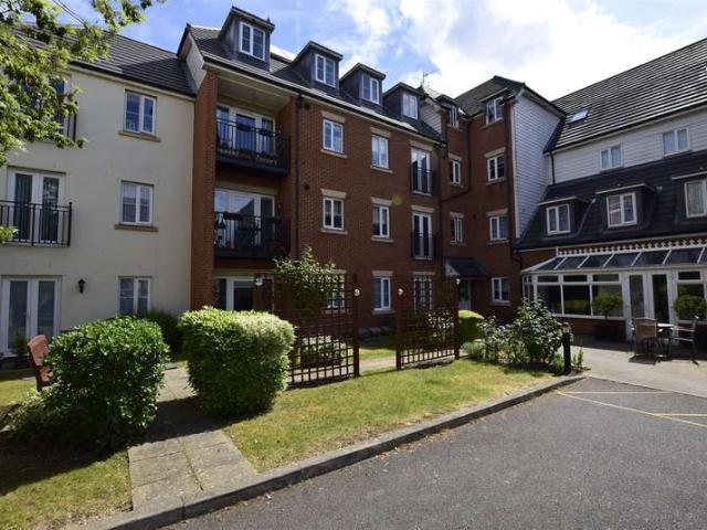 2 Bedroom Flat