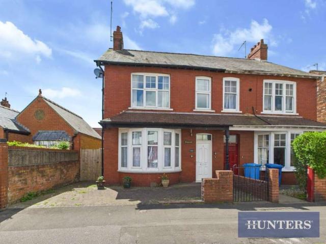 2 Bedroom Flat