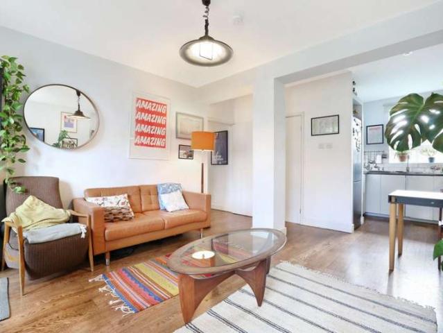 2 Bedroom Flat