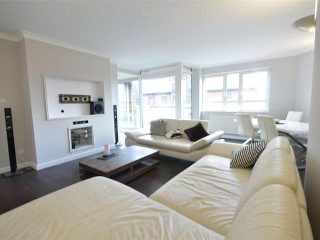 2 Bedroom Flat