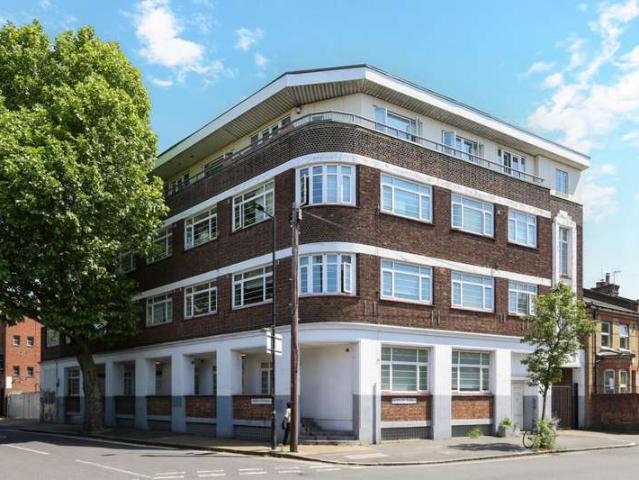 2 Bedroom Flat