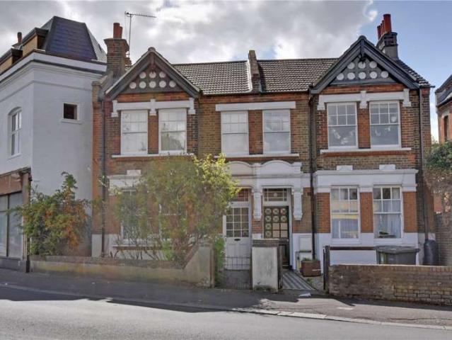 2 Bedroom Flat