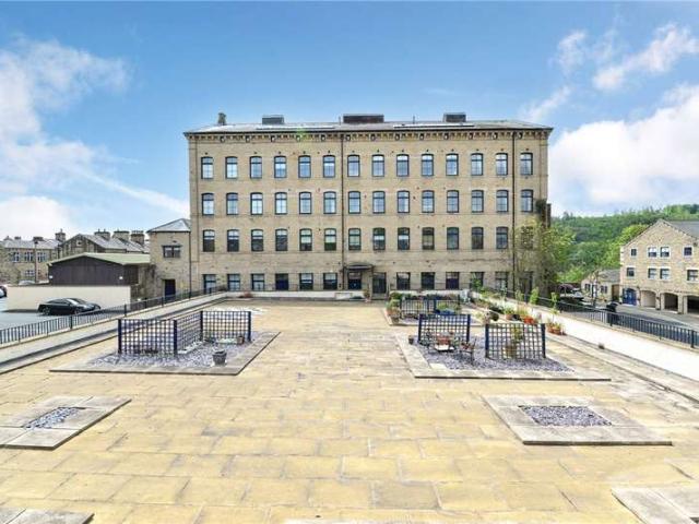 2 Bedroom Flat