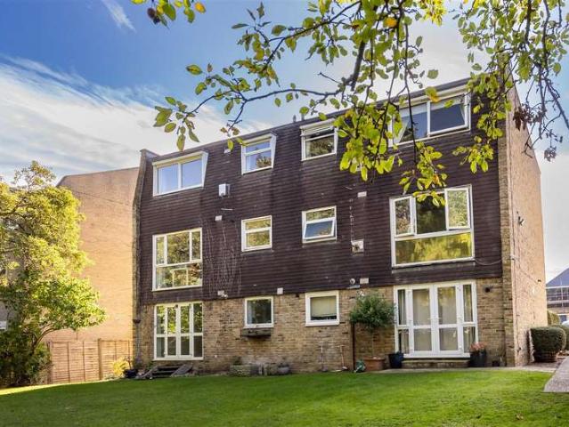 2 Bedroom Flat