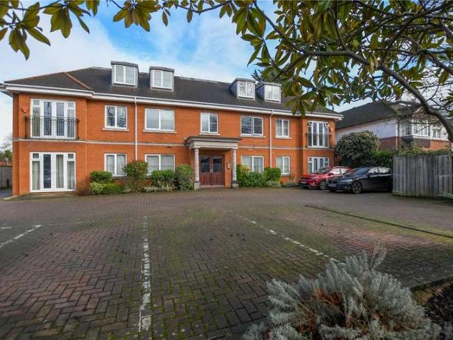 2 Bedroom Flat