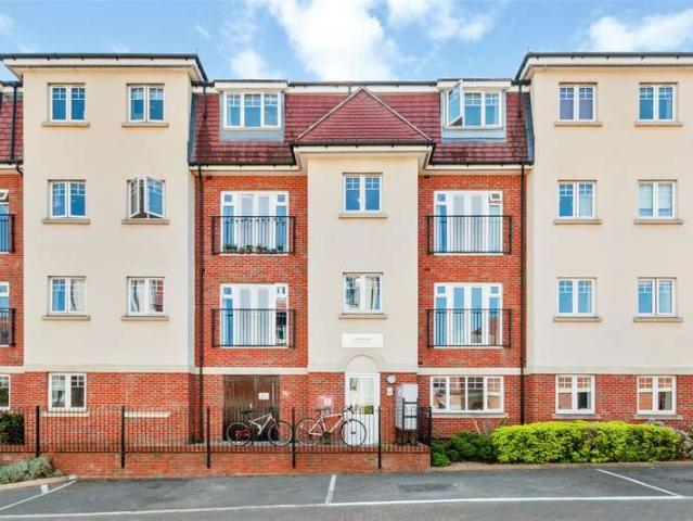 2 Bedroom Flat