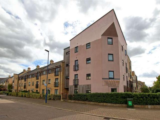 2 Bedroom Flat