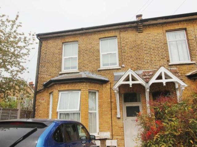 2 Bedroom Flat