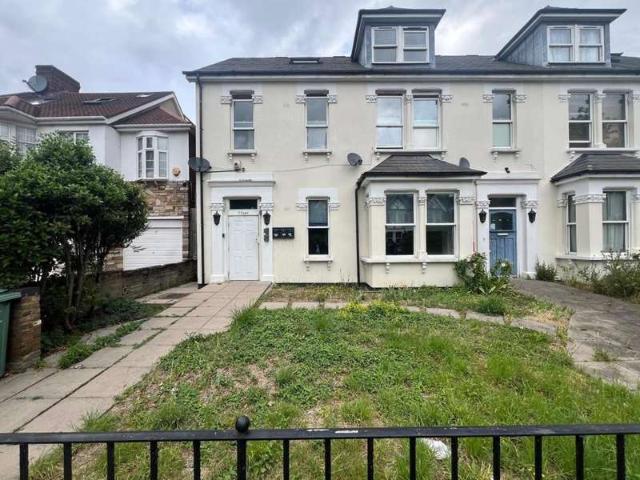 2 Bedroom Flat