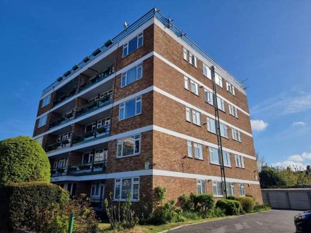 2 Bedroom Flat