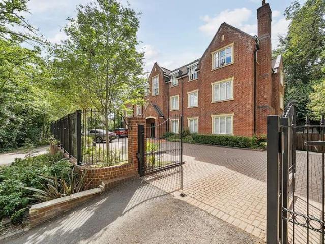 2 Bedroom Flat
