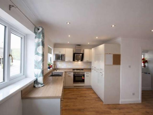 2 Bedroom Flat