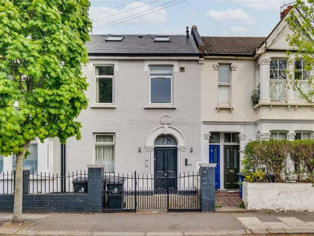 2 Bedroom Flat