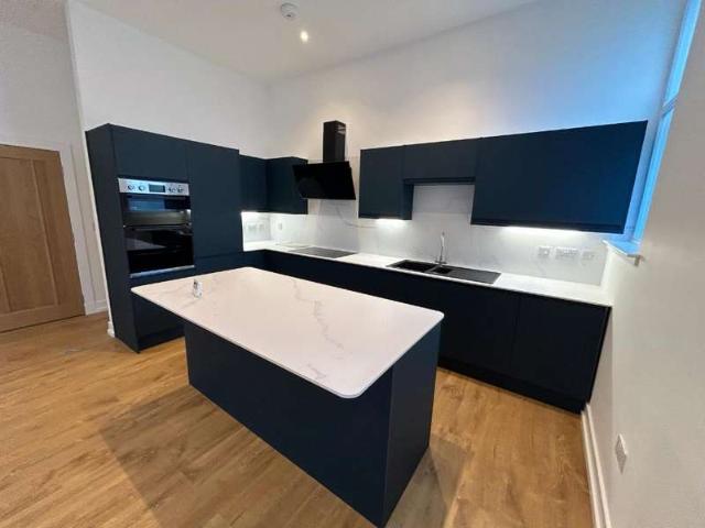 2 Bedroom Flat