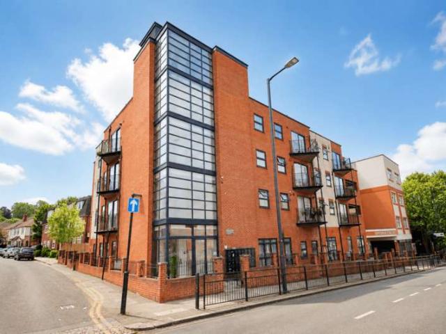 2 Bedroom Flat