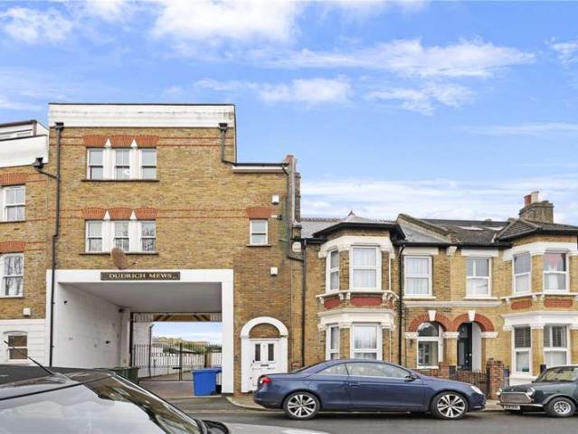 2 Bedroom Flat