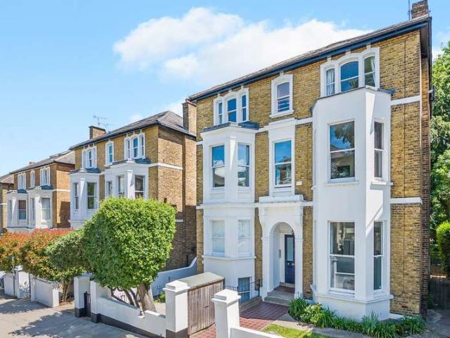 2 Bedroom Flat