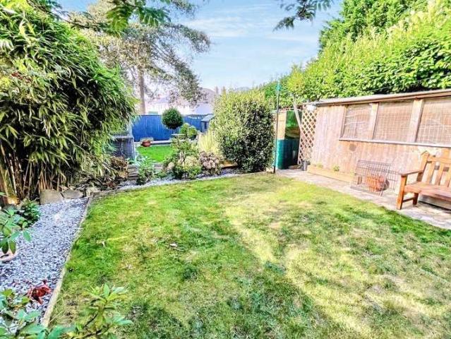 2 Bedroom Flat