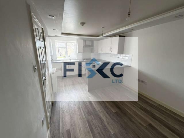 2 Bedroom Flat